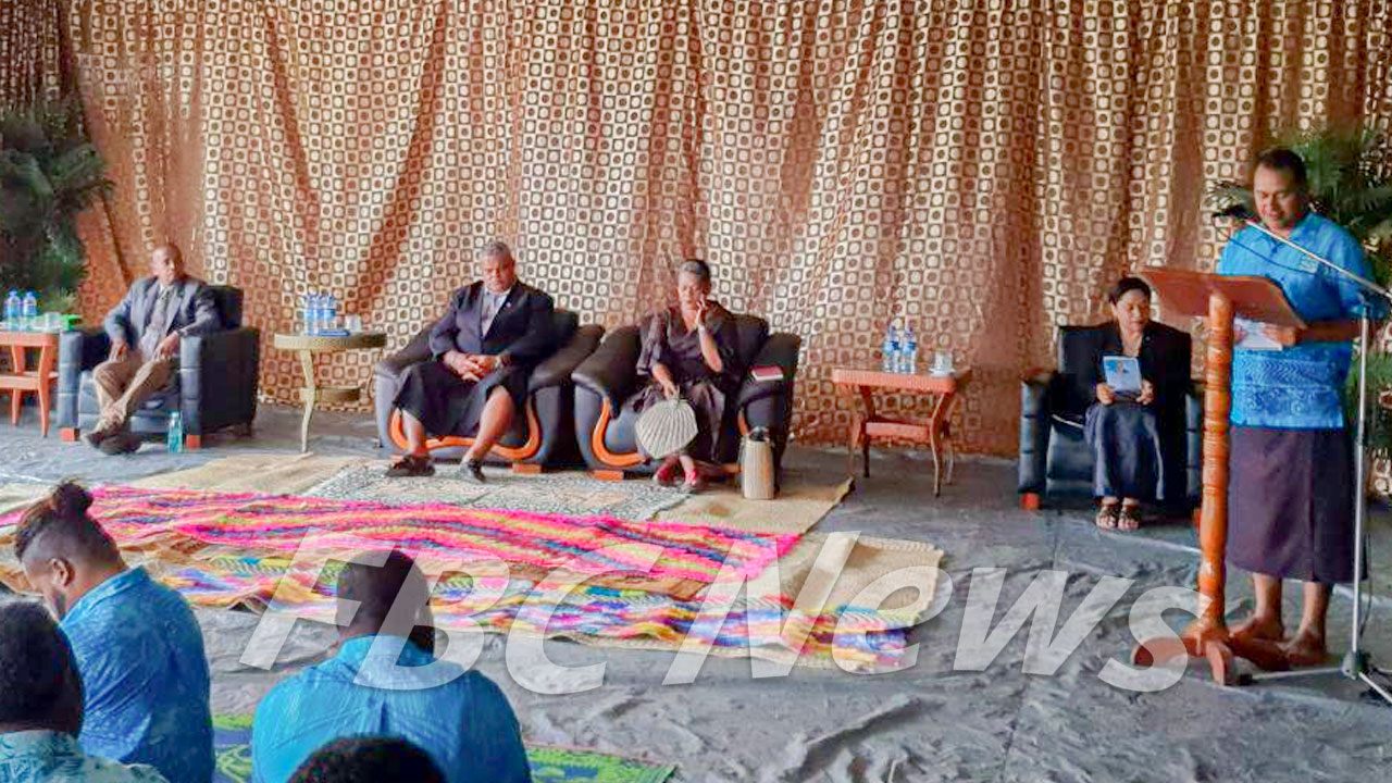 Leave politics to politicians says Rayalu – FBC News