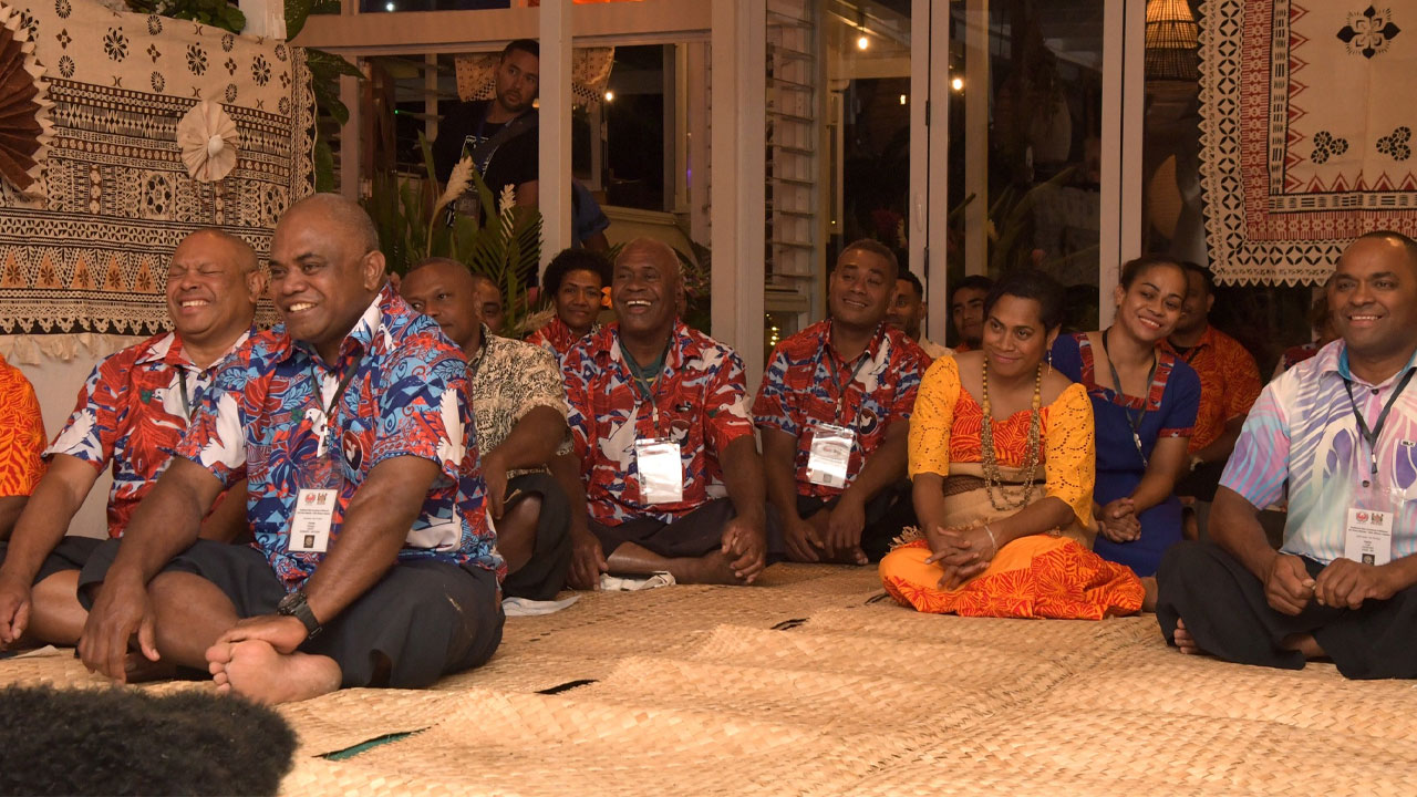 PM thanks Rarotonga Fijian community for reception – FBC News