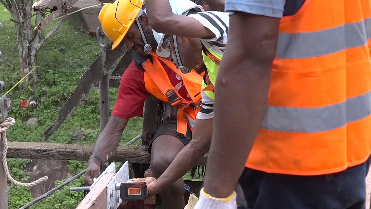 Villagers rally to repair footbridge – FBC News