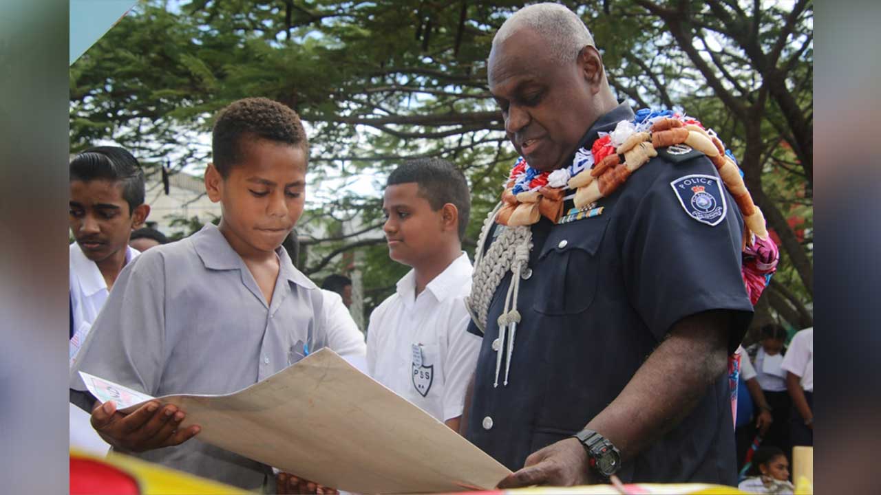 Police praise Ra Provincial Council’s stand against illicit drug trade ...