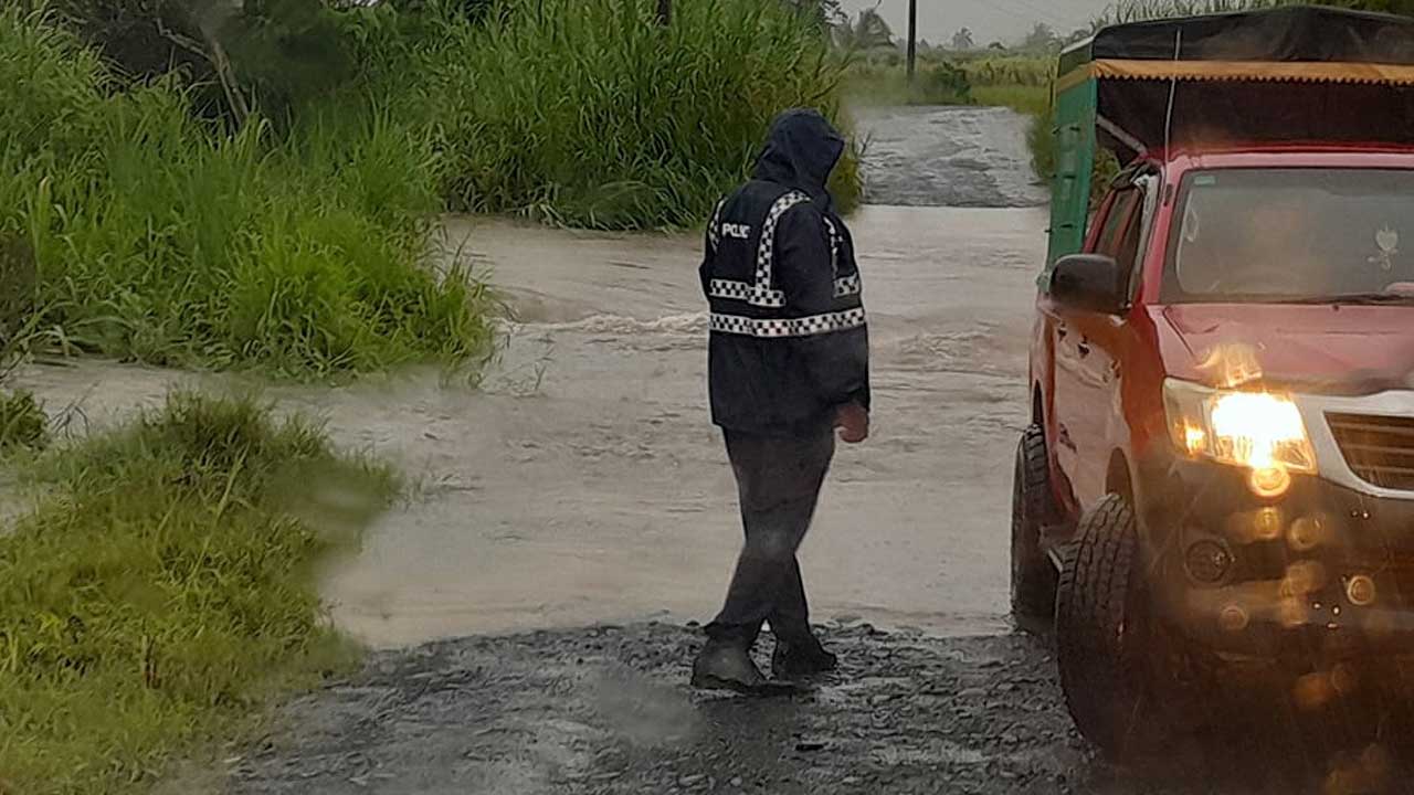 Police impose movement restrictions – FBC News Police impose movement restrictions – FBC News