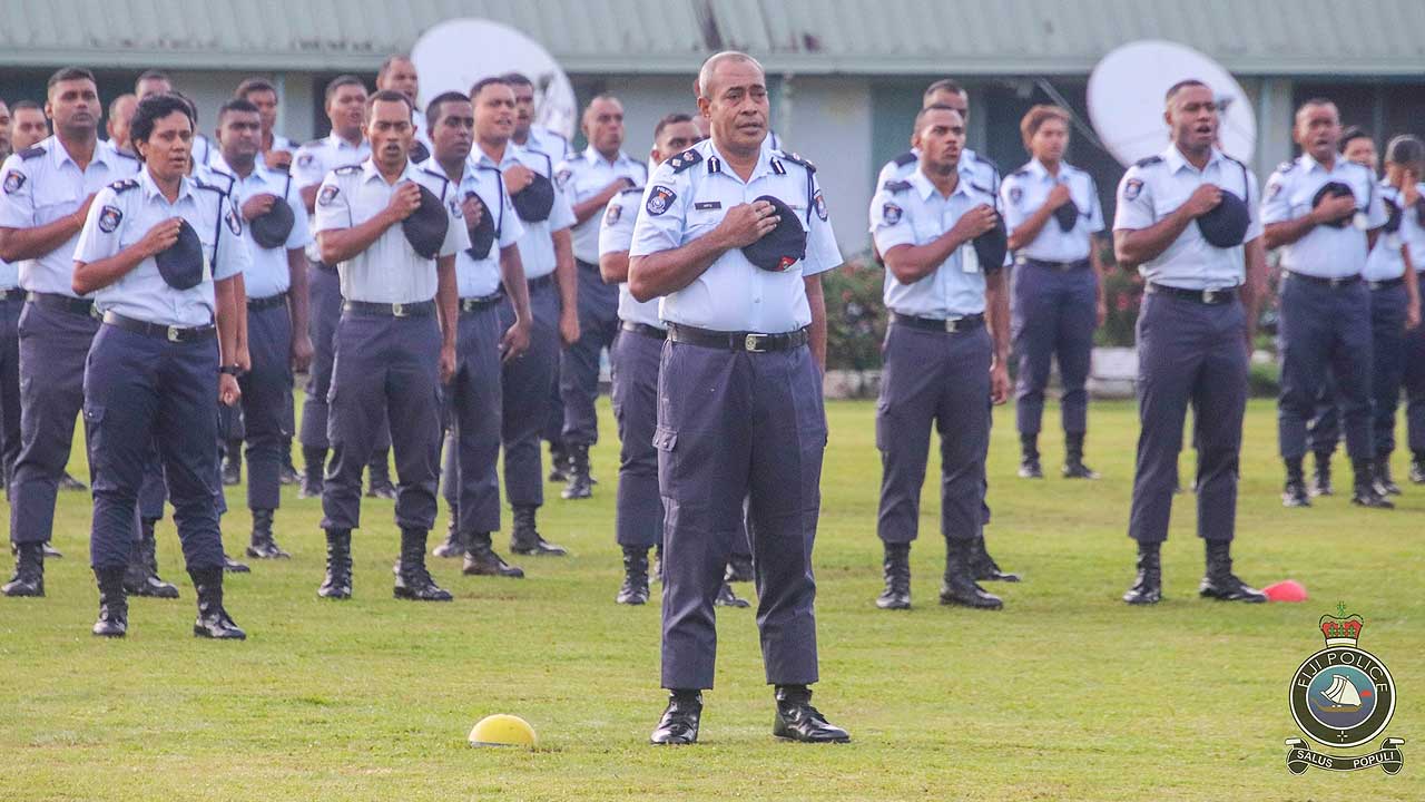 Southern police officers praised – FBC News