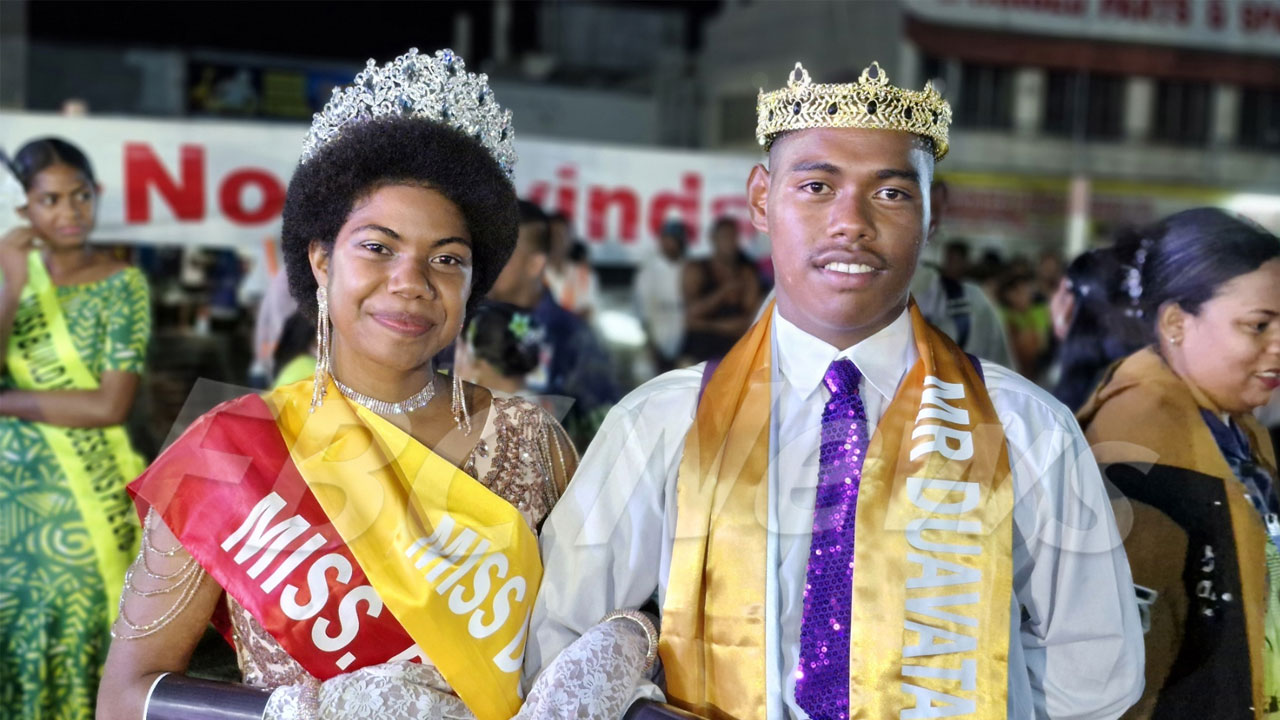 Marvadi sax video she is petite with a cute fuckable face